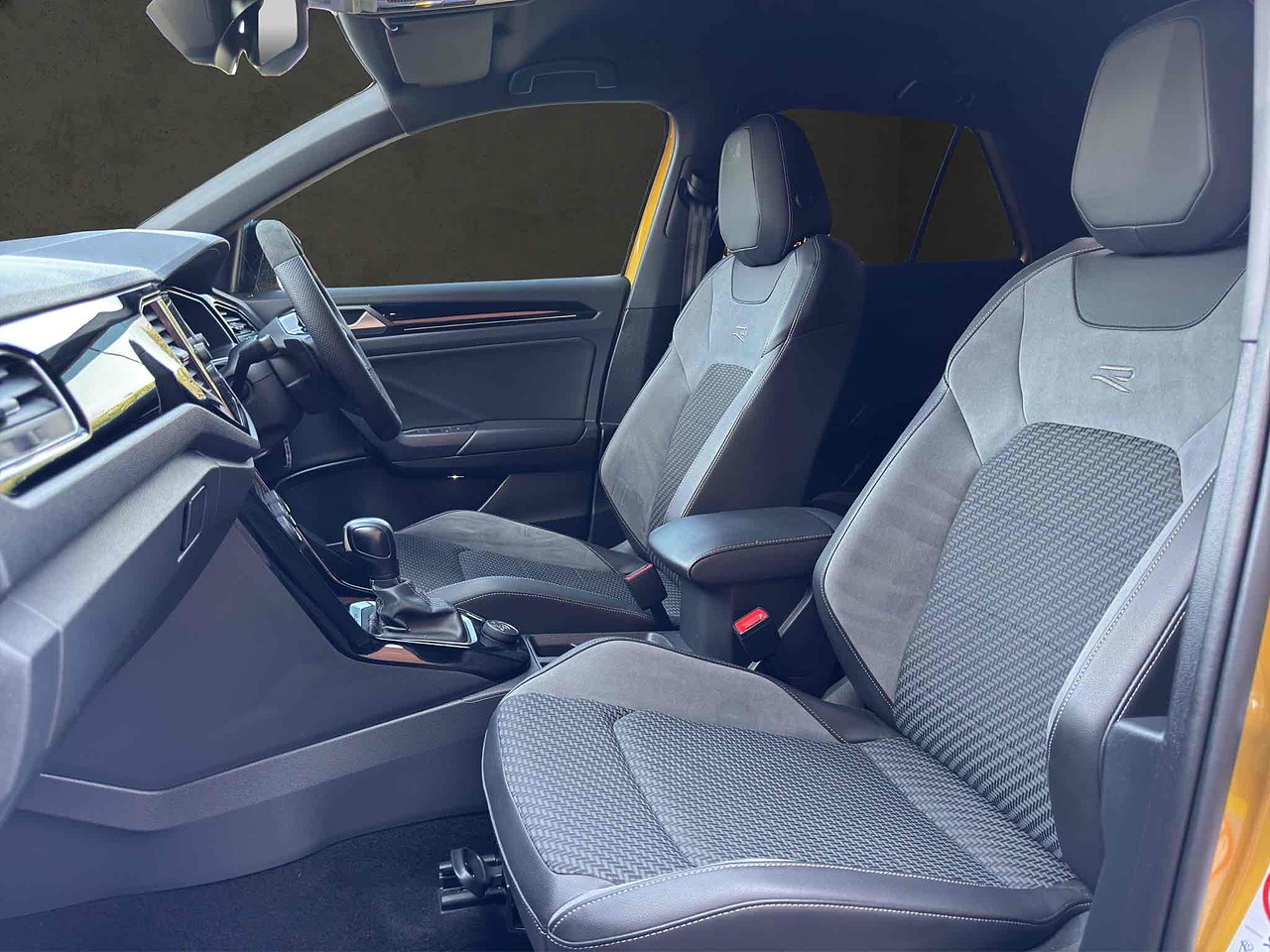 Used 2021 Volkswagen T-Roc TSI R For Sale (U12697) | David James Limited