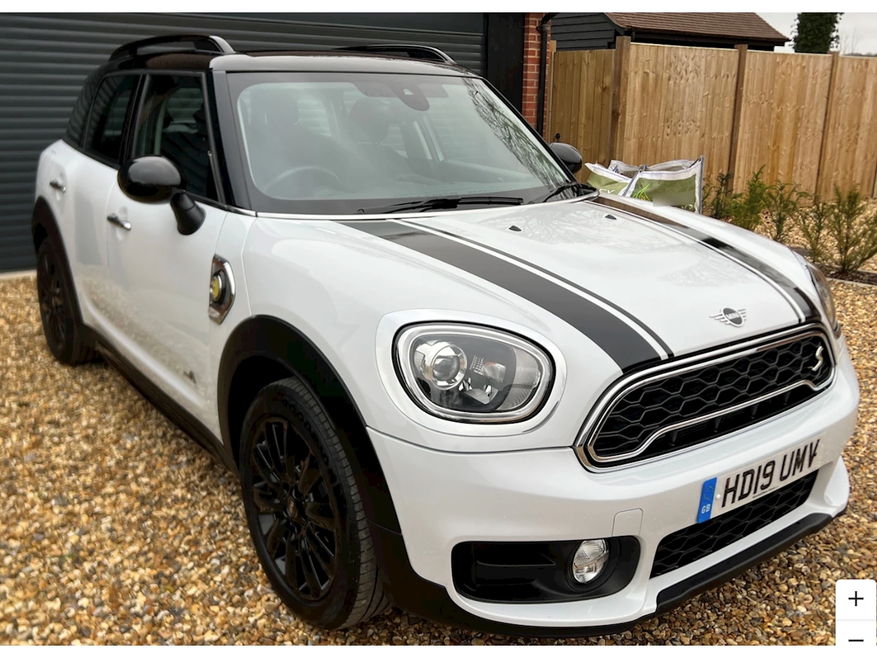 Used 2019 MINI Countryman Cooper SE Classic For Sale in Berkshire ...