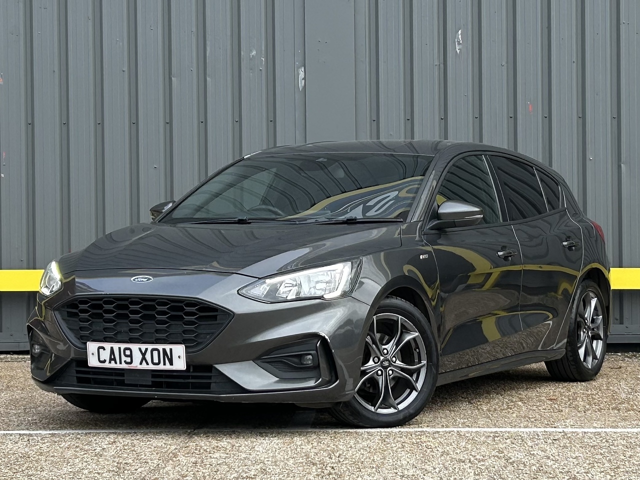 Used 2019 Ford Focus 1.5T EcoBoost ST-Line Hatchback 5dr Petrol Manual ...