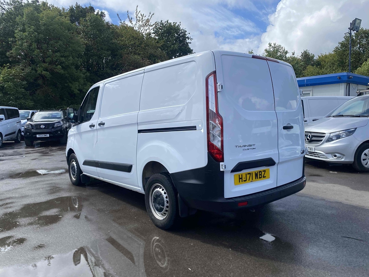 Used 2021 Ford Transit Custom 280 Leader P/V Ecoblue 2.0 5dr Panel Van ...