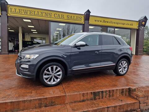 Used Cars in Caerphilly, Mid Glamorgan | Llewellyn's Car Sales Bargoed Ltd