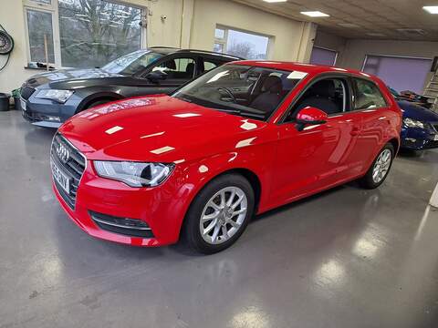 Used Cars in Caerphilly, Mid Glamorgan | Llewellyn's Car Sales Bargoed Ltd