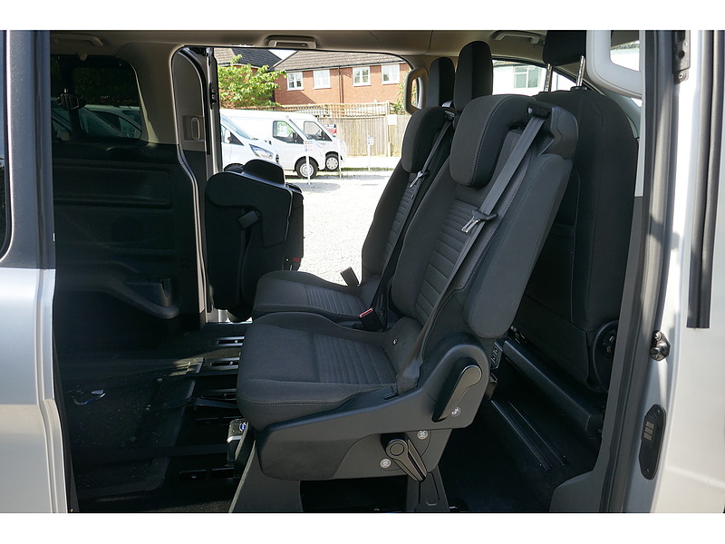 Used 2019 Ford Tourneo Custom Independence RS 6 seat Wheelchair access ...