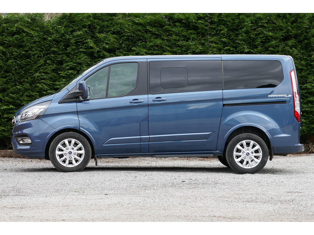 Used 2021 Ford Tourneo Custom Independence RS 3+3 Wheelchair access Van ...