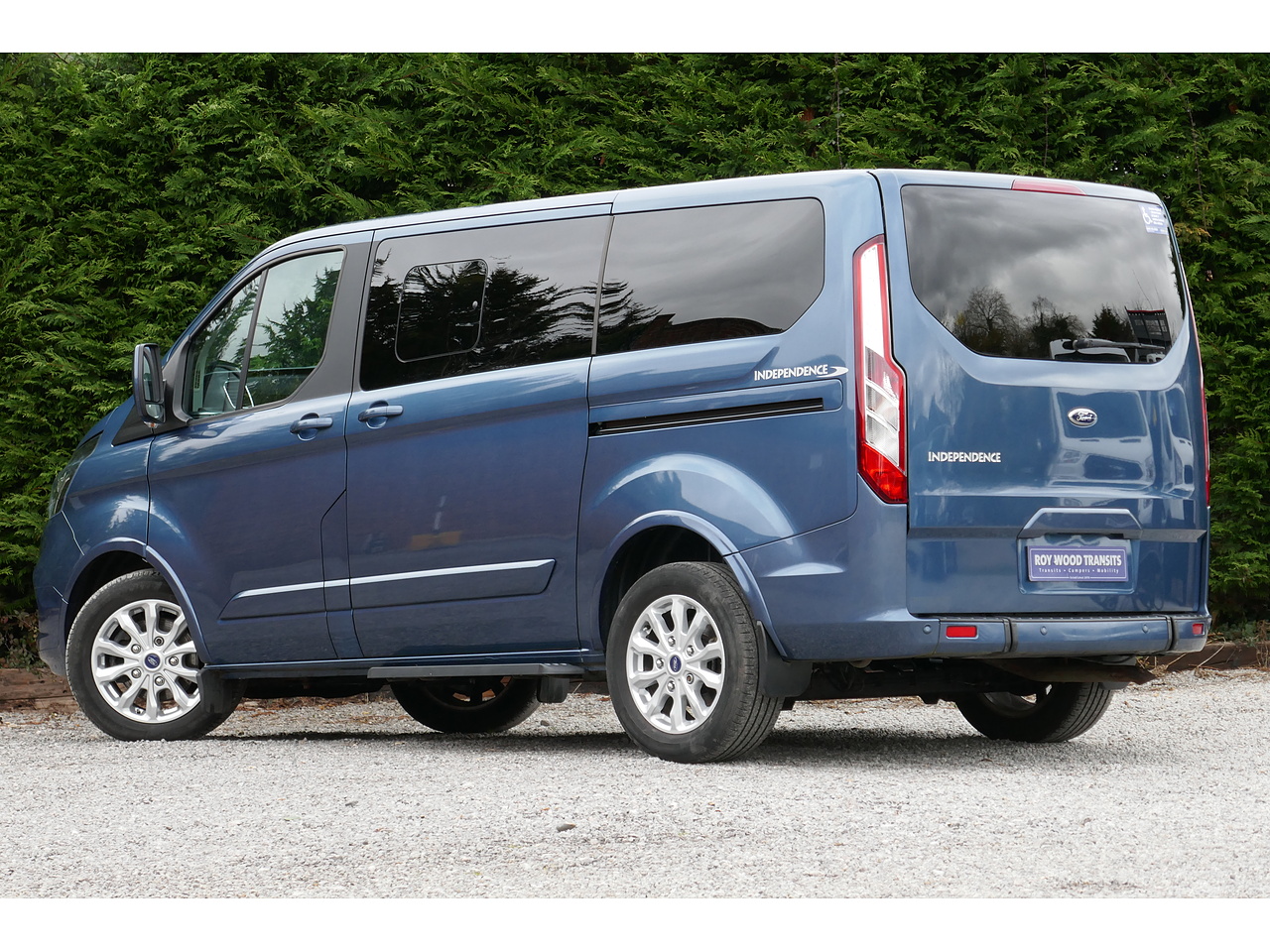 Used 2021 Ford Tourneo Custom Independence RS 3+3 Wheelchair access Van ...