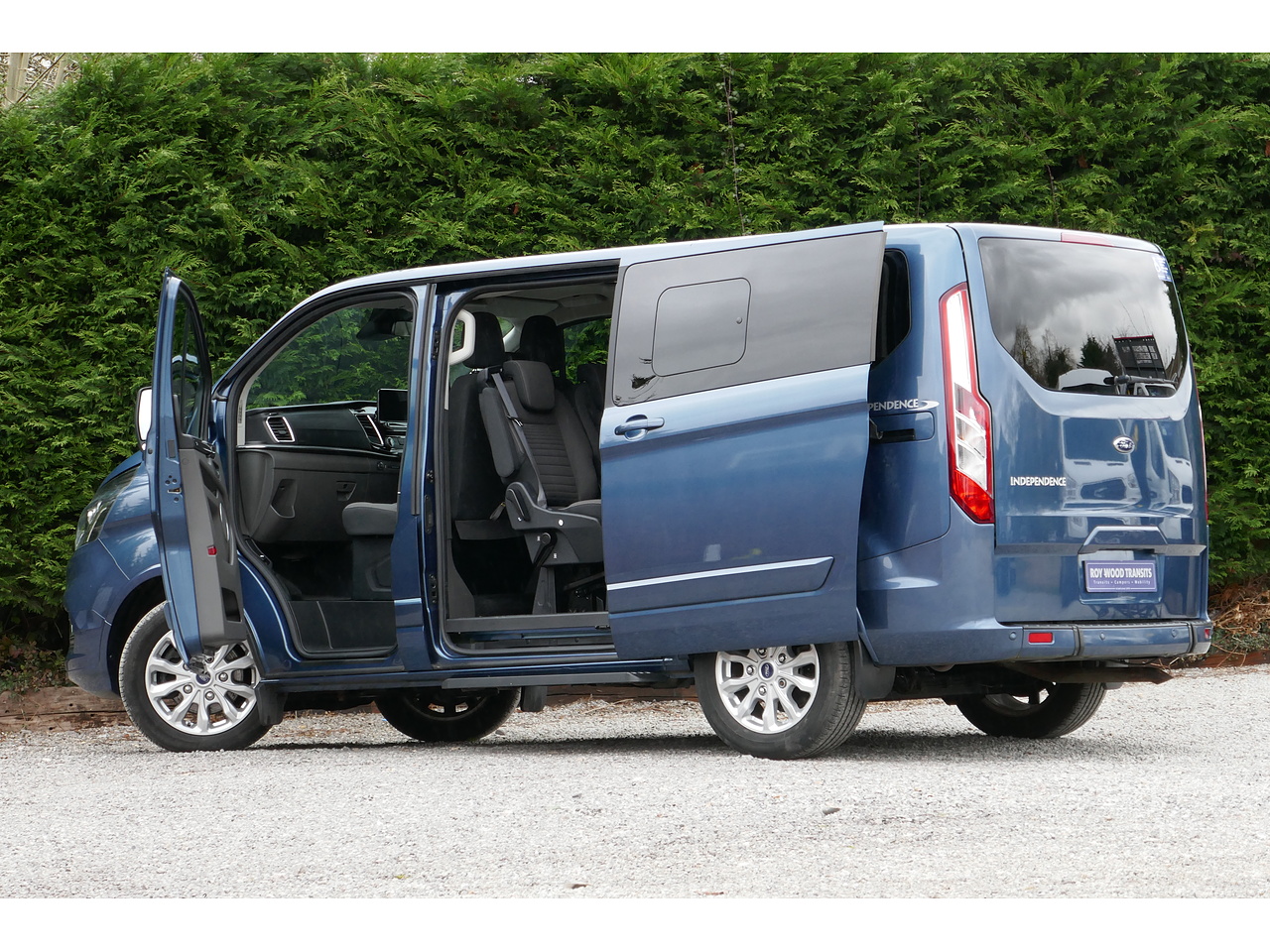 Used 2020 Ford Tourneo Custom Independence RS 3+3 Wheelchair access Van ...