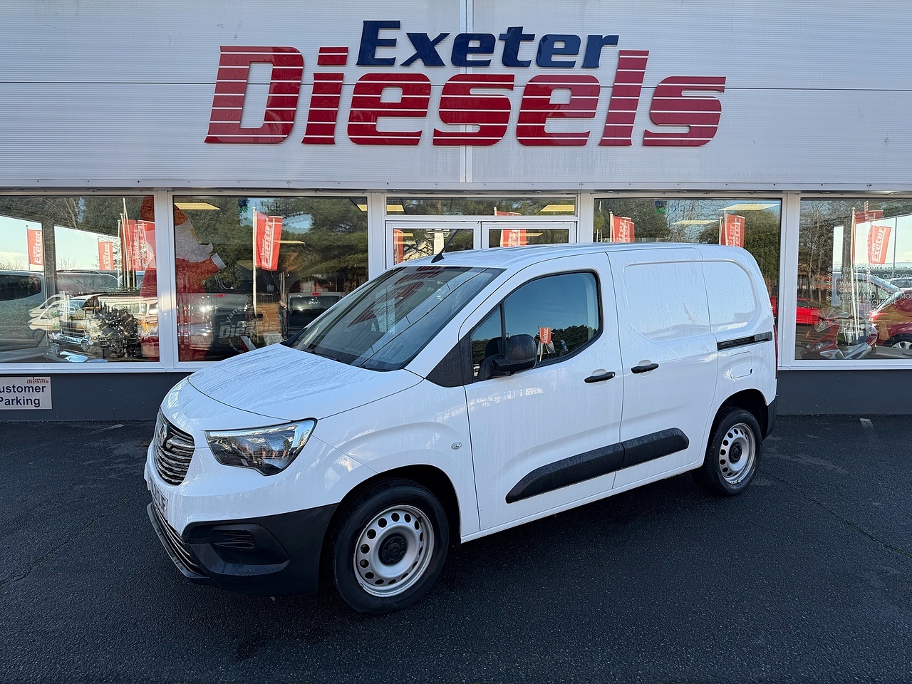 Used 2021 Vauxhall Combo Turbo D 2300 Dynamic For Sale (U6709) | Exeter ...