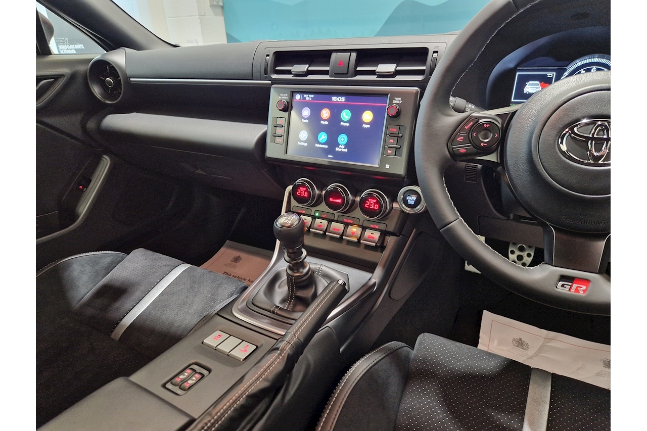 Used 2023 Toyota GR86 Boxer D-4S For Sale (U7356) | Geoff Cox