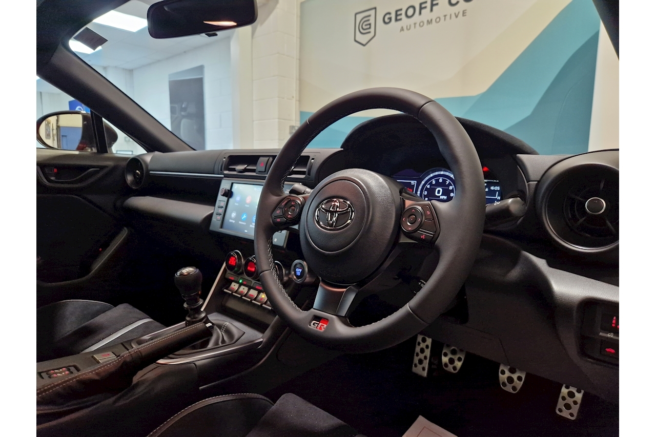Used 2023 Toyota GR86 Boxer D-4S For Sale (U7356) | Geoff Cox