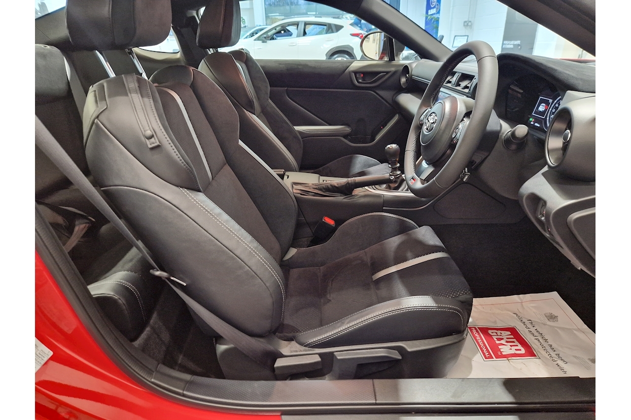 Used 2023 Toyota GR86 Boxer D-4S For Sale (U7356) | Geoff Cox