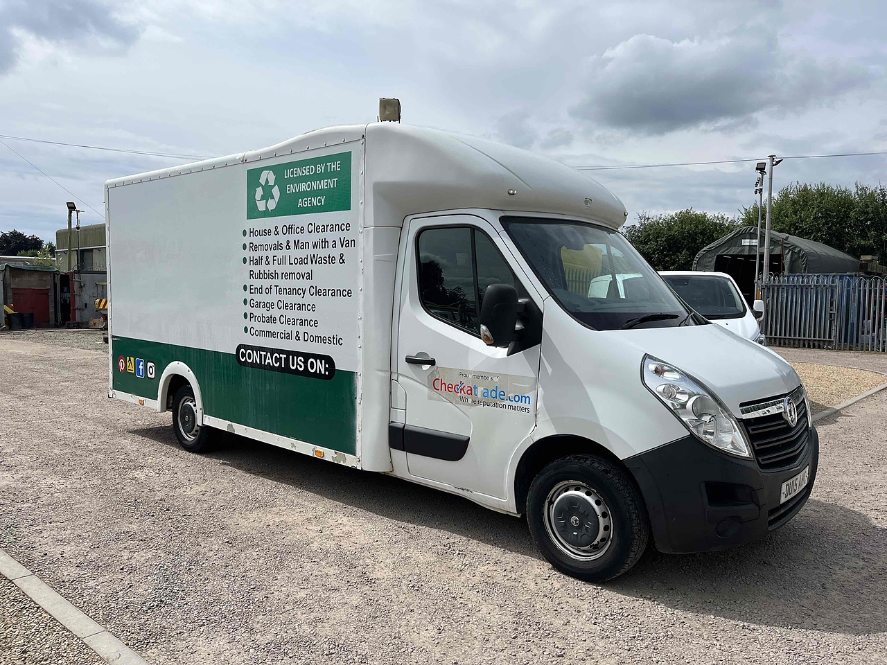 Used 2015 Vauxhall Movano 2.3 CDTi Low Loader Luton Van - 3.5 Ton For ...