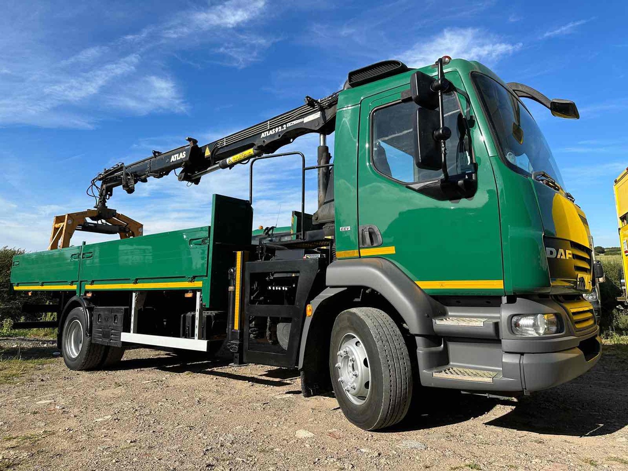 Used 2013 DAF Unknown 15 TON DROPSIDE CRANE LORRY For Sale in Leics ...