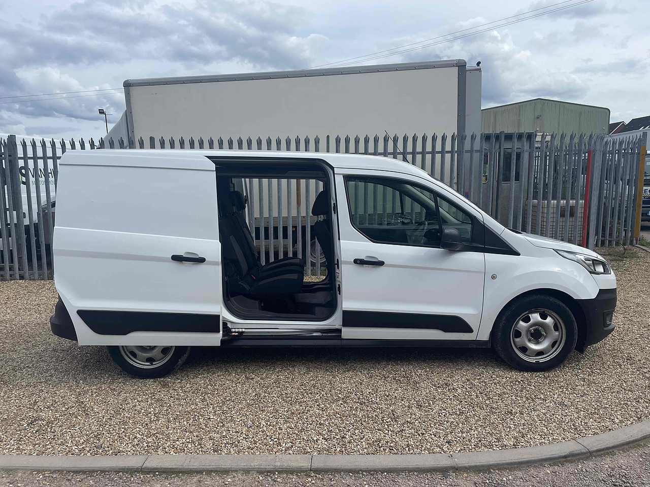 Used 2019 Ford Transit Connect 1.5 230 EcoBlue Leader L2 COMBI VAN - 5 ...