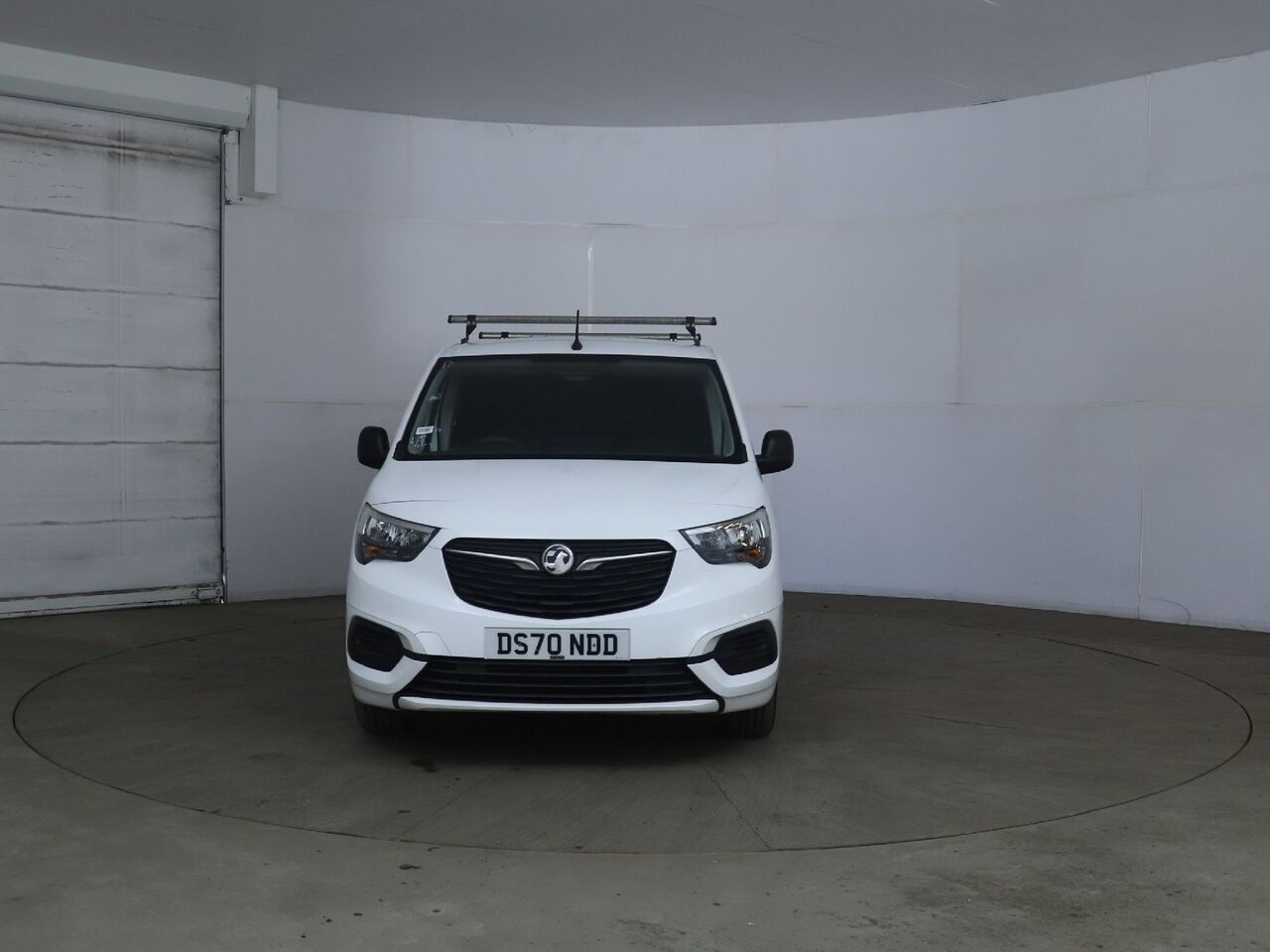 Used 2020 Vauxhall Combo Turbo D 2300 Sportive For Sale (U8188) | Top ...
