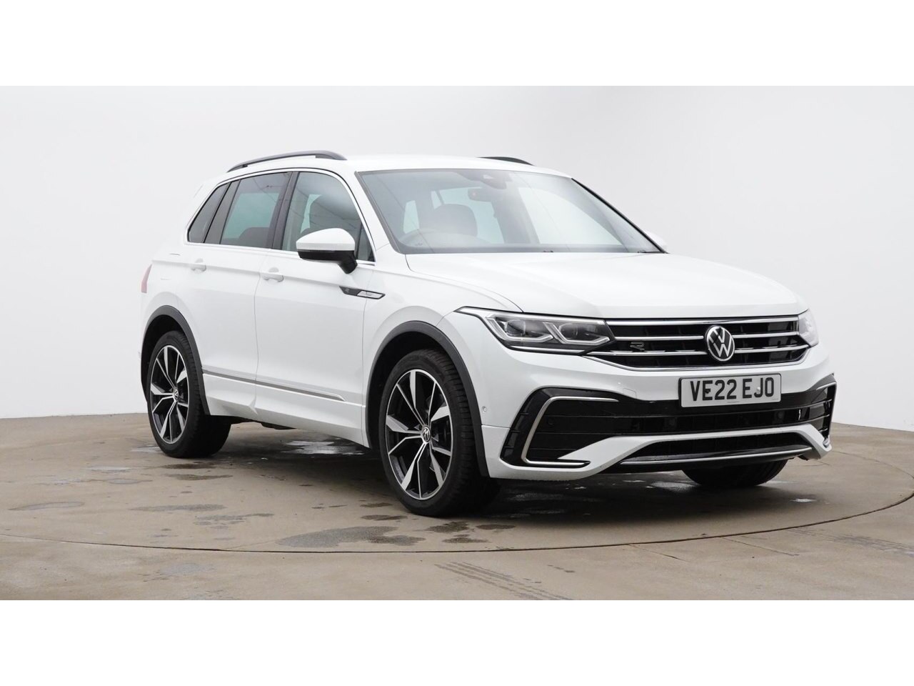 Used 2022 Volkswagen Tiguan TSI R-Line For Sale in Kent (U1863) | DP ...