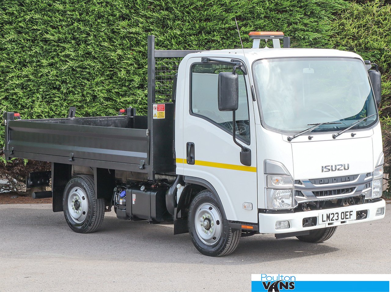 Used 2023 Isuzu Grafter N35 125S RWD 10'6" / 3.2M HEAVY DUTY STEEL BODY ...