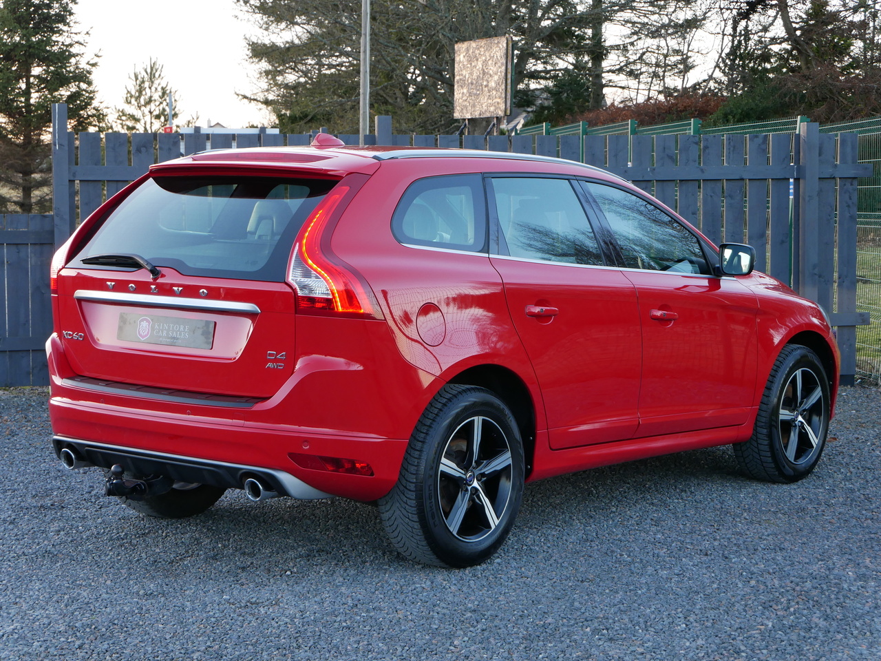 Used 2016 Volvo XC60 2.4 D4 R-Design Lux Nav, Manual For Sale in ...