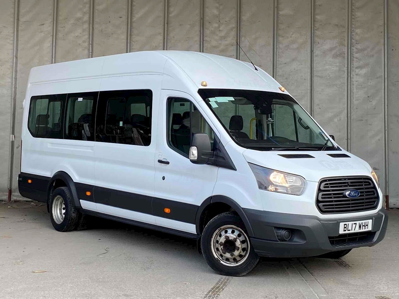 Used 2017 Ford Transit 17 Seat Minibus TDCi 460 For Sale in Cornwall ...