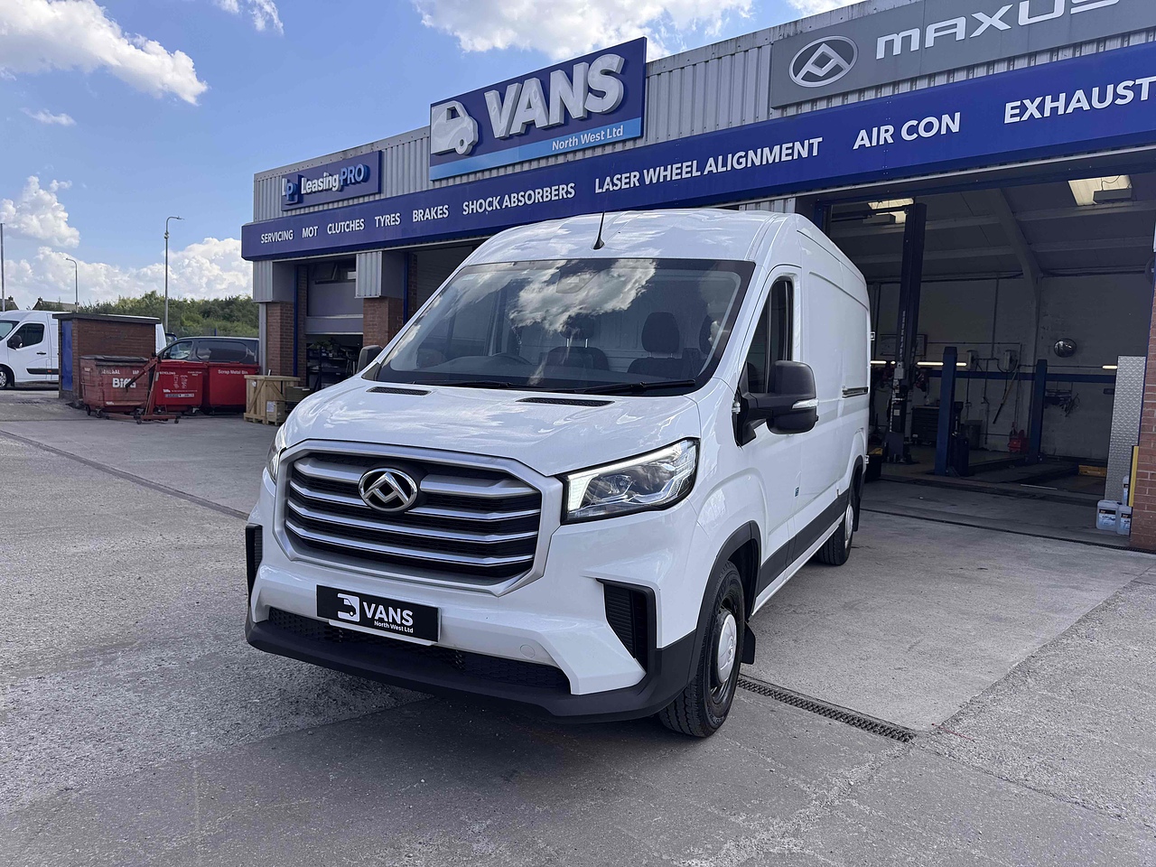 Used 2023 MAXUS Deliver 9 D20 For Sale in Merseyside (U2306) | Vans ...