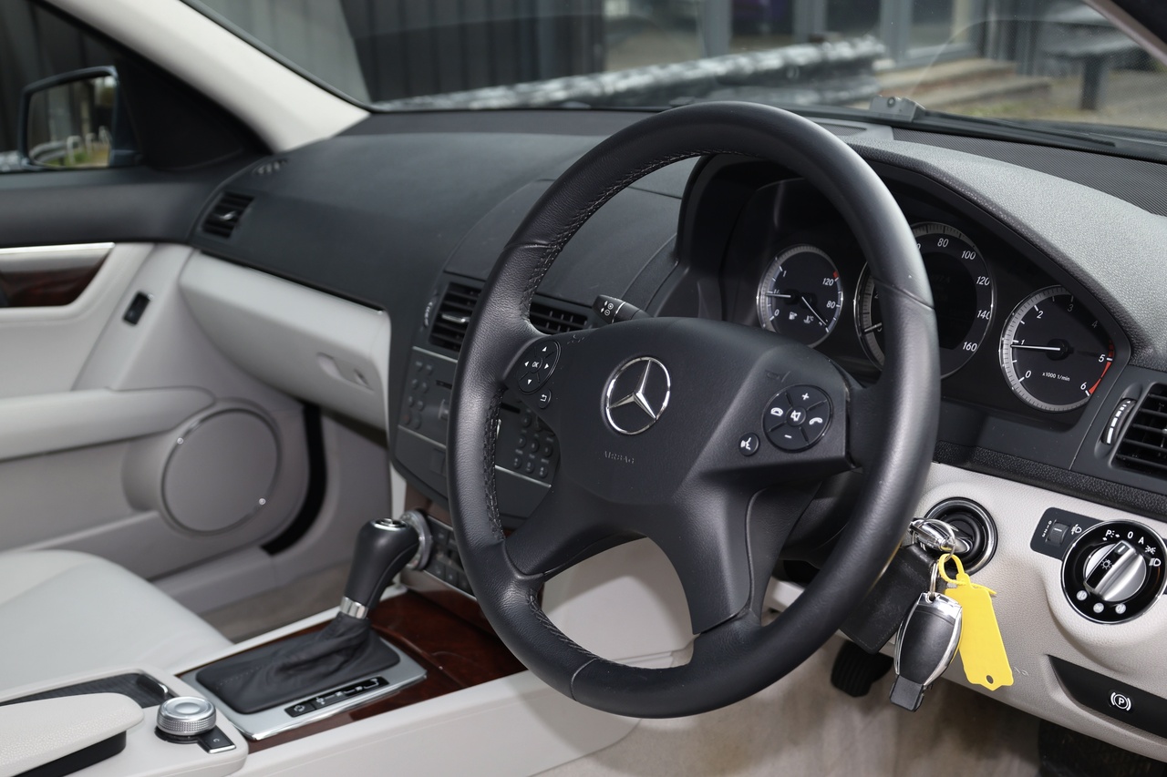 Used Mercedes-Benz C200 CDI Elegance C200 CDI Elegance (U2511) For Sale