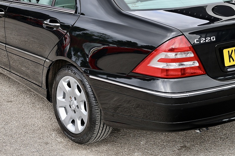 Used Mercedes-Benz C220 CDI Elegance SE C220 CDI Elegance SE (U2613 ...