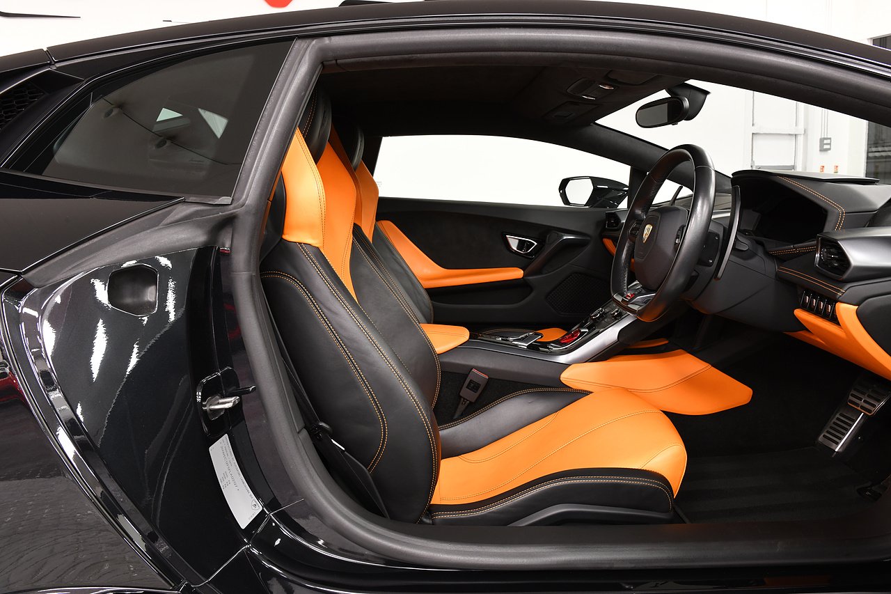 Used 2015 Lamborghini Huracan V10 LP 610-4 For Sale in Kent (U2070 ...