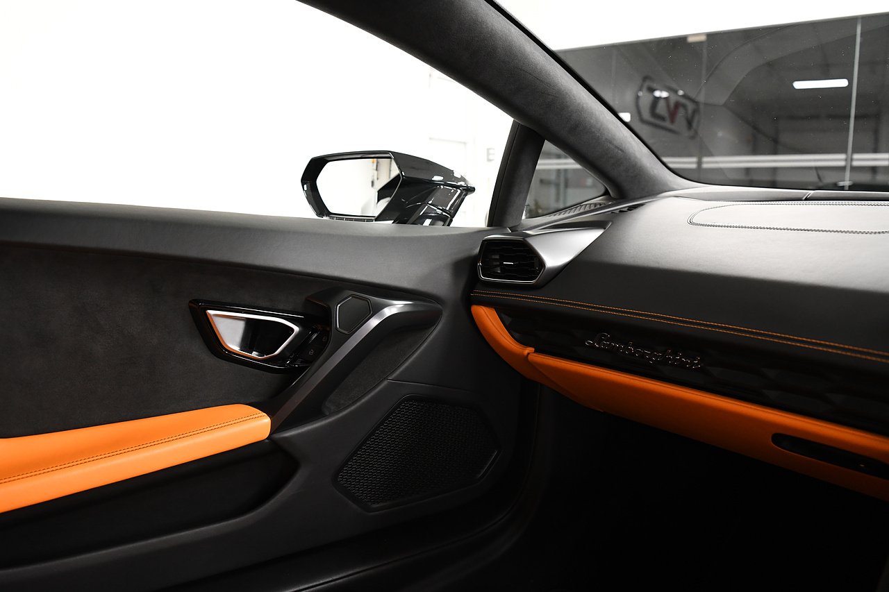 Used 2015 Lamborghini Huracan V10 LP 610-4 For Sale in Kent (U2070 ...