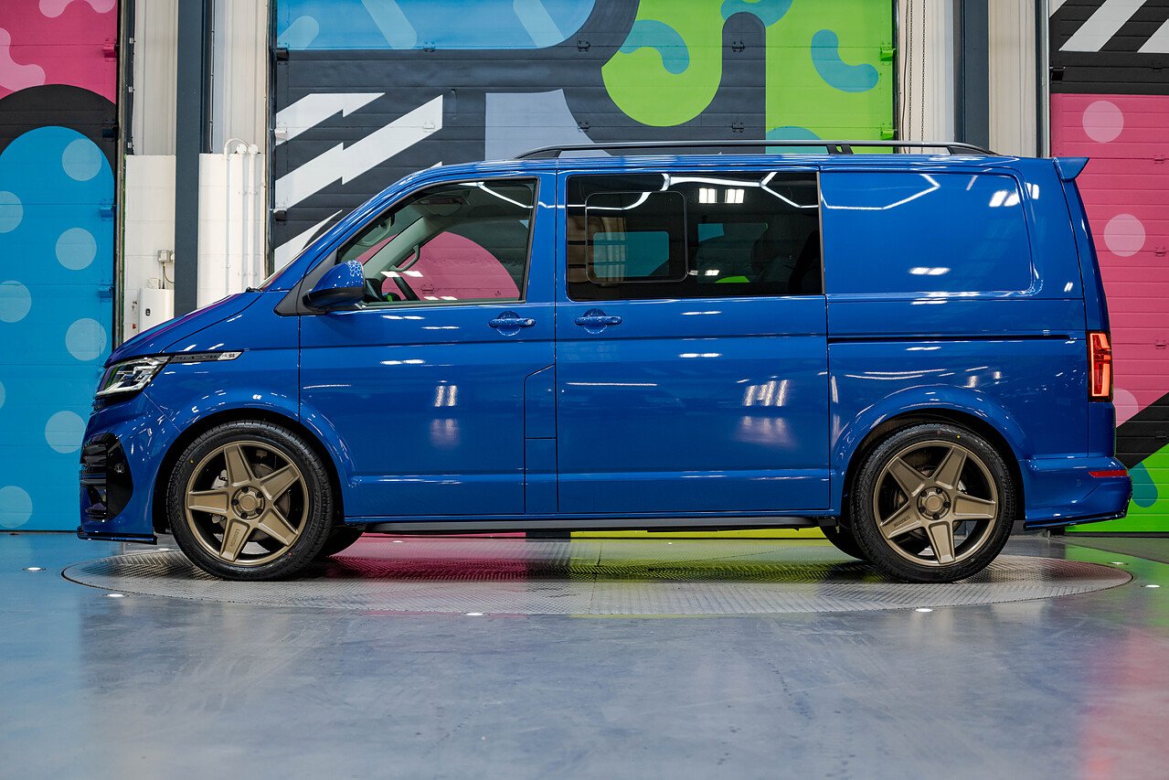 New T6.1 T32 SWB 2.0BiTDI 204PS DSG Kombi LV-R Pack Ravenna Blue 2.0 ...