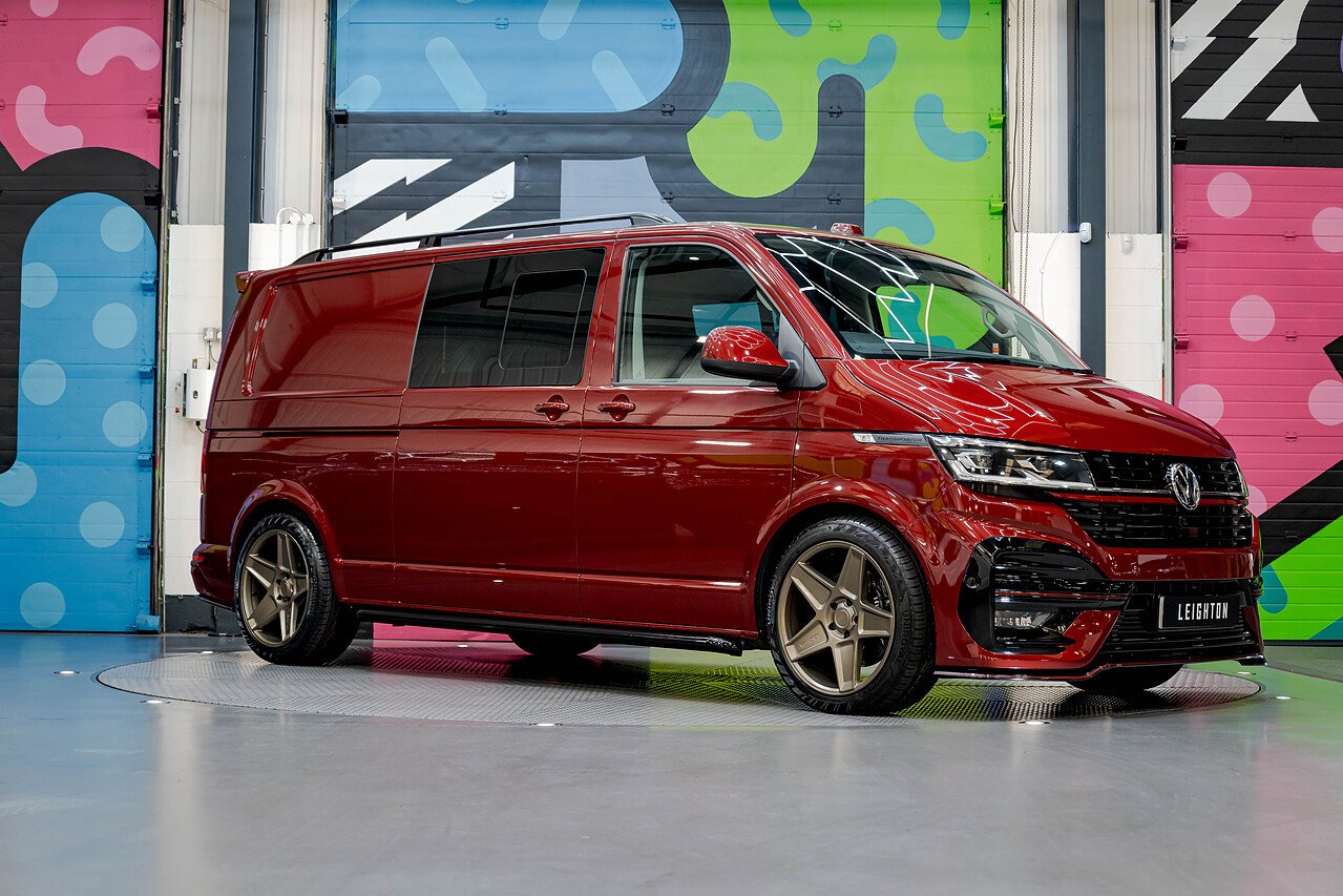 New 2024 T6.1 T32 LWB 2.0BiTDI 204PS DSG Kombi LV-R Pack Fortana Red 2.0 5dr Kombi Van Automatic ...