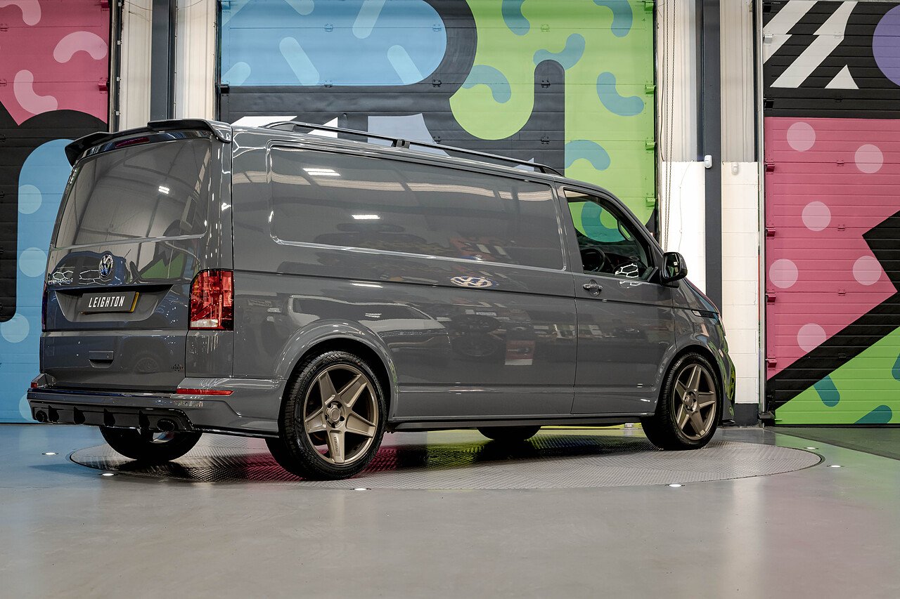 Used T6.1 T30 LWB 2.0TDI 150PS LV-R Pack Pure Grey 2.0 5dr Panel Van ...