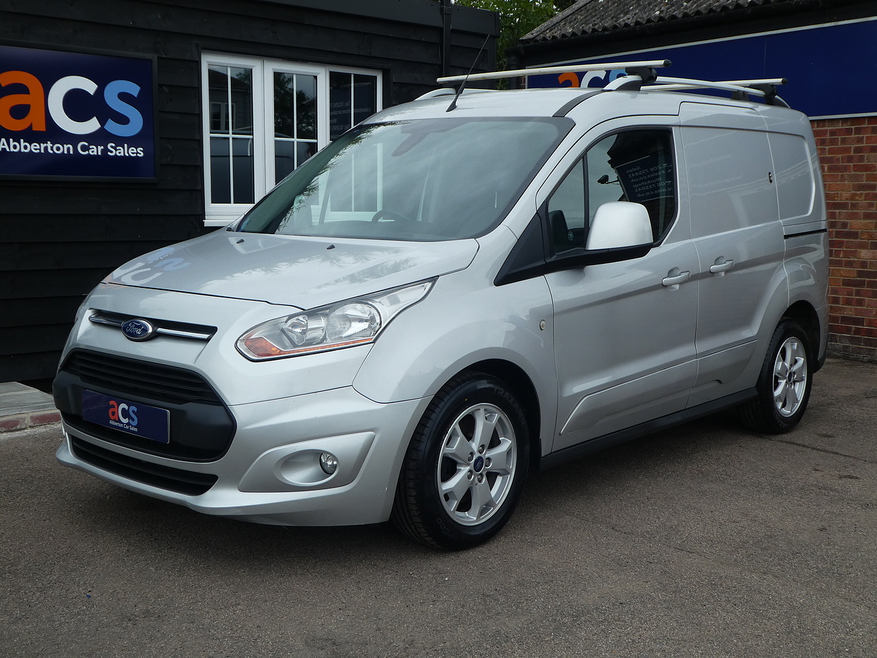 Used 2015 Ford Transit Connect TDCi 200 Limited For Sale in Essex ...