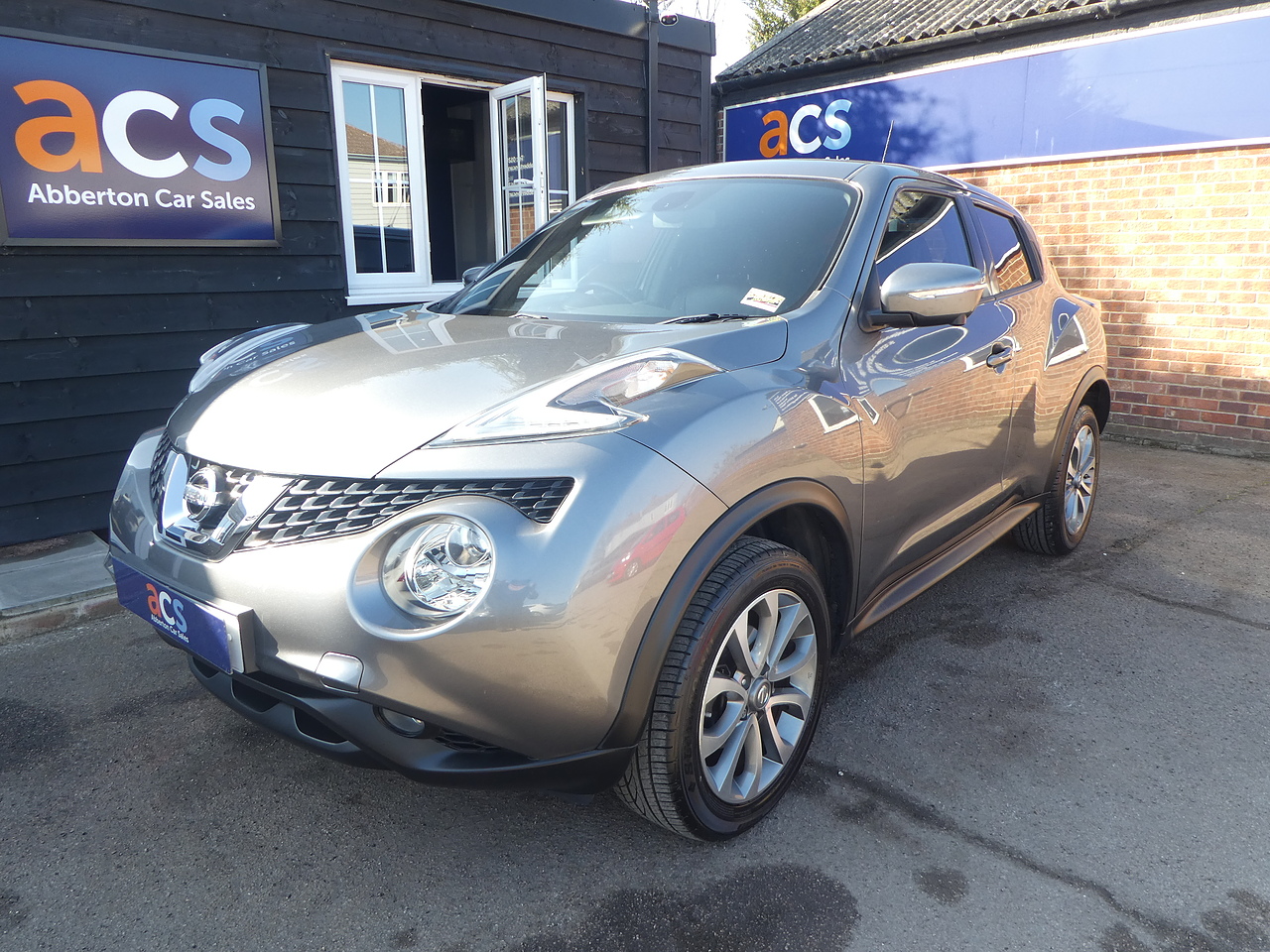 Used 2015 Nissan Juke DIG-T Tekna For Sale in Essex (U9302) | Abberton ...