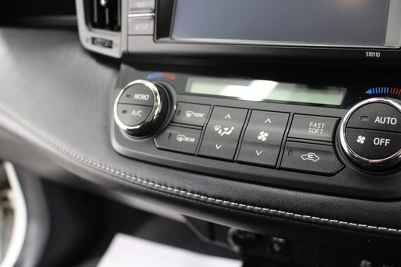 Used 2017 Toyota RAV4 2.5 VVT-h Business Edition Plus SUV 5dr Petrol ...