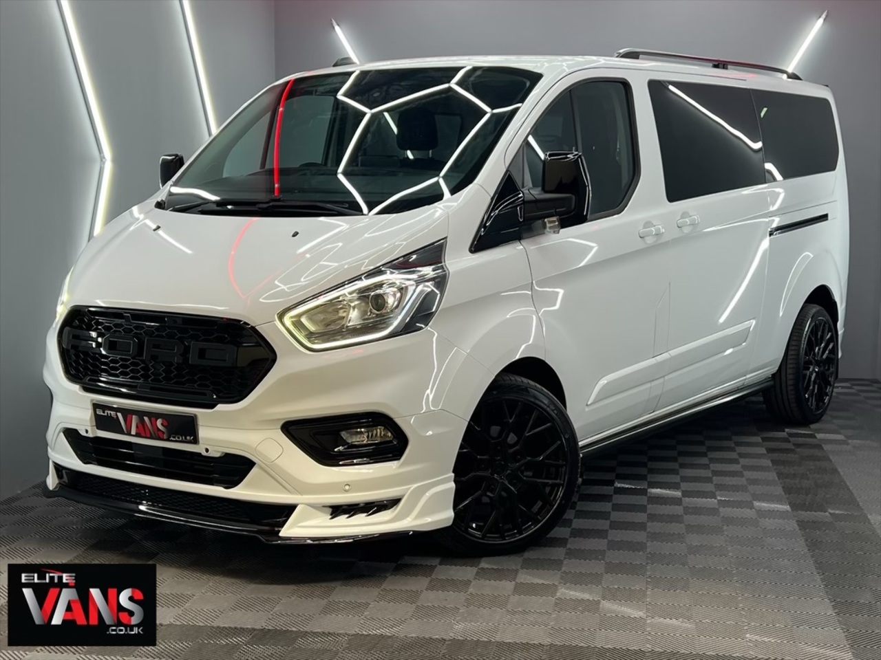Ford Transit Custom Kombi Trend 320 L2