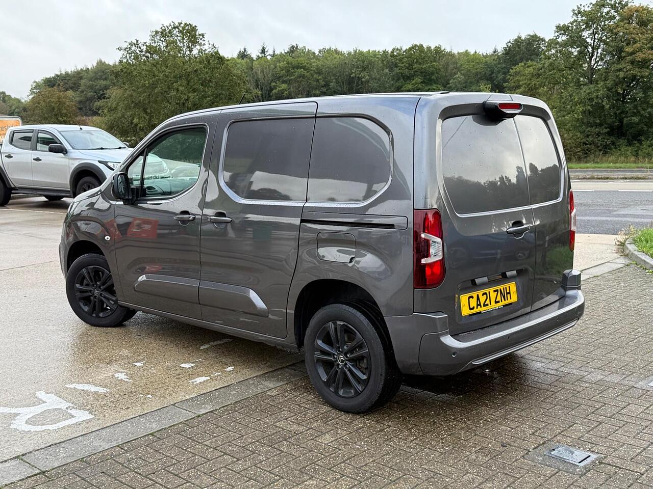 Used 2021 Citroen Berlingo 1.5 BlueHDi 1000 Driver M Panel Van 5dr ...