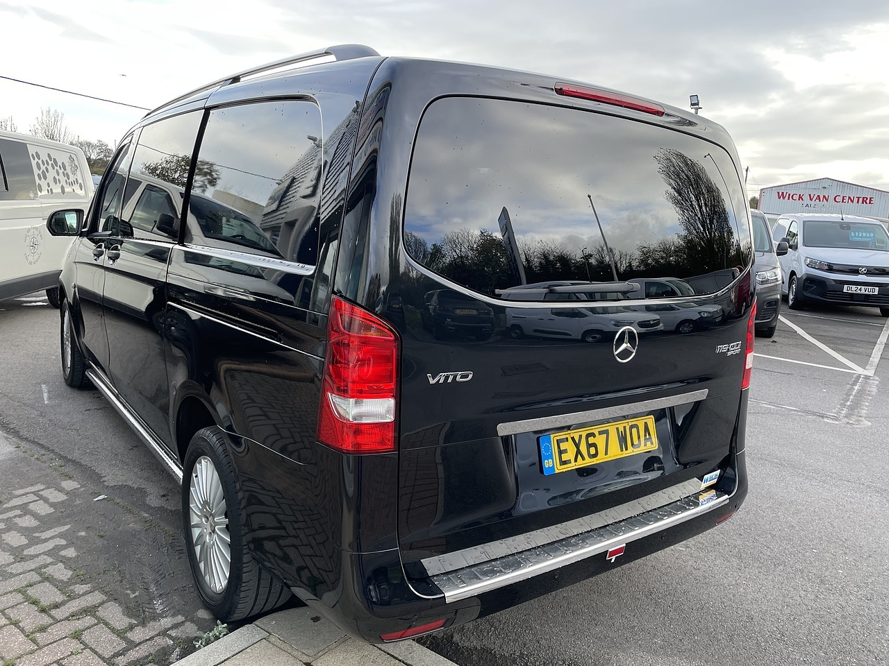 Used 2017 Mercedes-Benz Vito 2.1 119 CDI BlueTEC Sport Crew Van Double ...