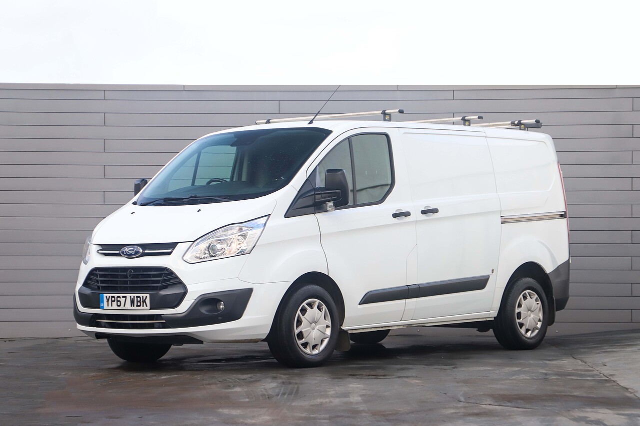 Used 2018 Ford Transit Custom TDCi 310 Trend For Sale in Shepperton ...