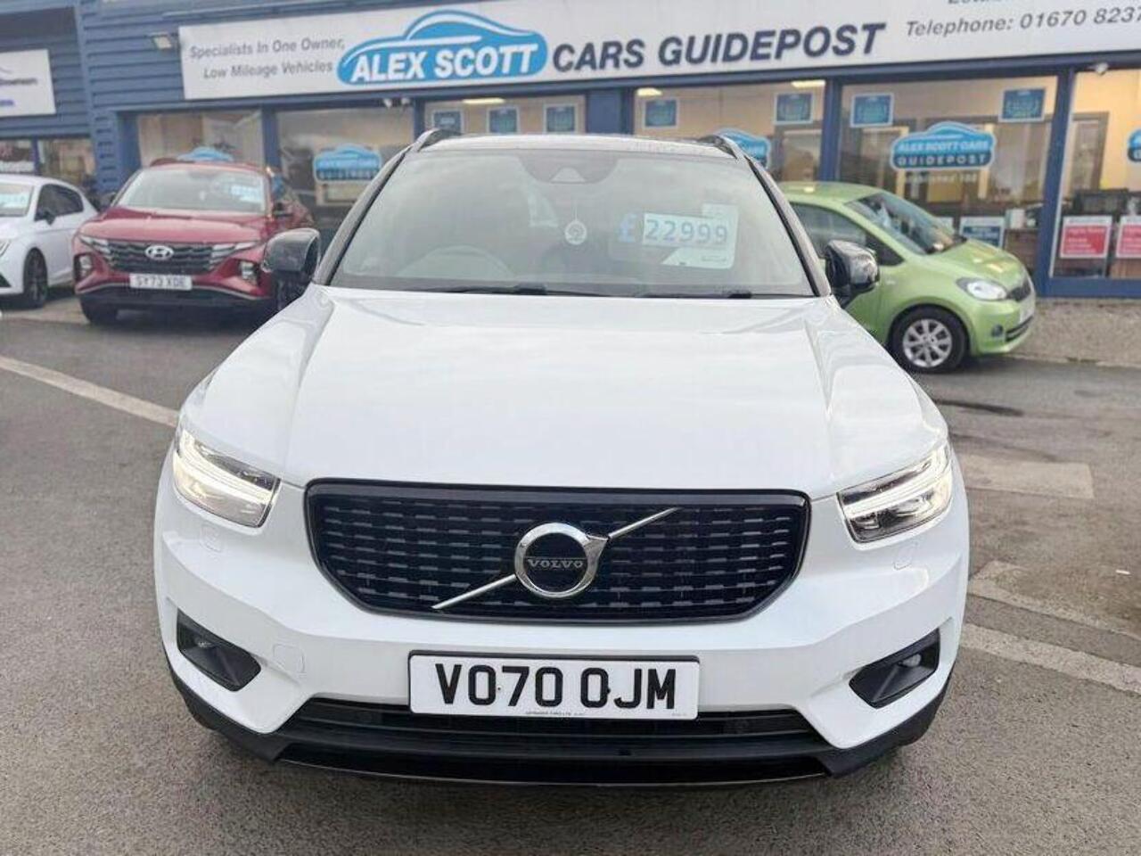 Used 2020 Volvo XC40 2.0 B4 MHEV R-Design Pro Auto Euro 6 (s/s) 5dr For ...