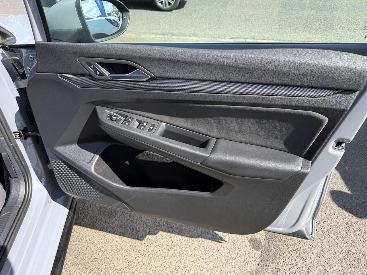 Used 2025 Volkswagen Golf 1.5 TSI R-Line Euro 6 (s/s) 5dr For Sale ...