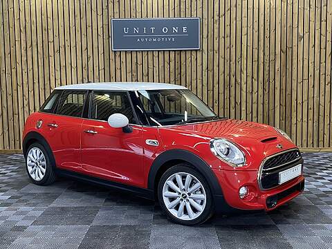 Used Premium Cars in West Sussex with Unit One Cars