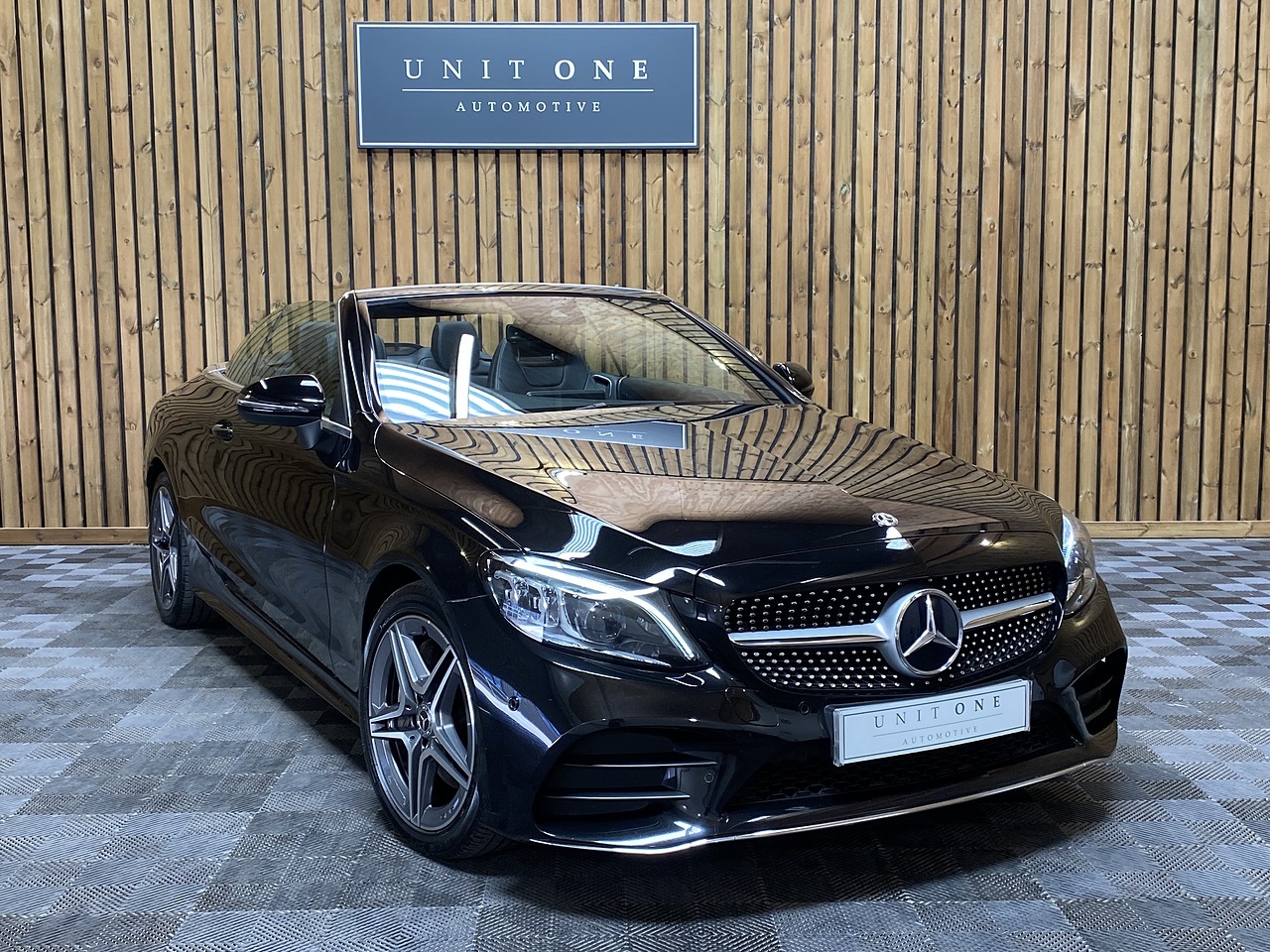 Used 2019 Mercedes-Benz C Class C300d AMG Line For Sale in West Sussex ...