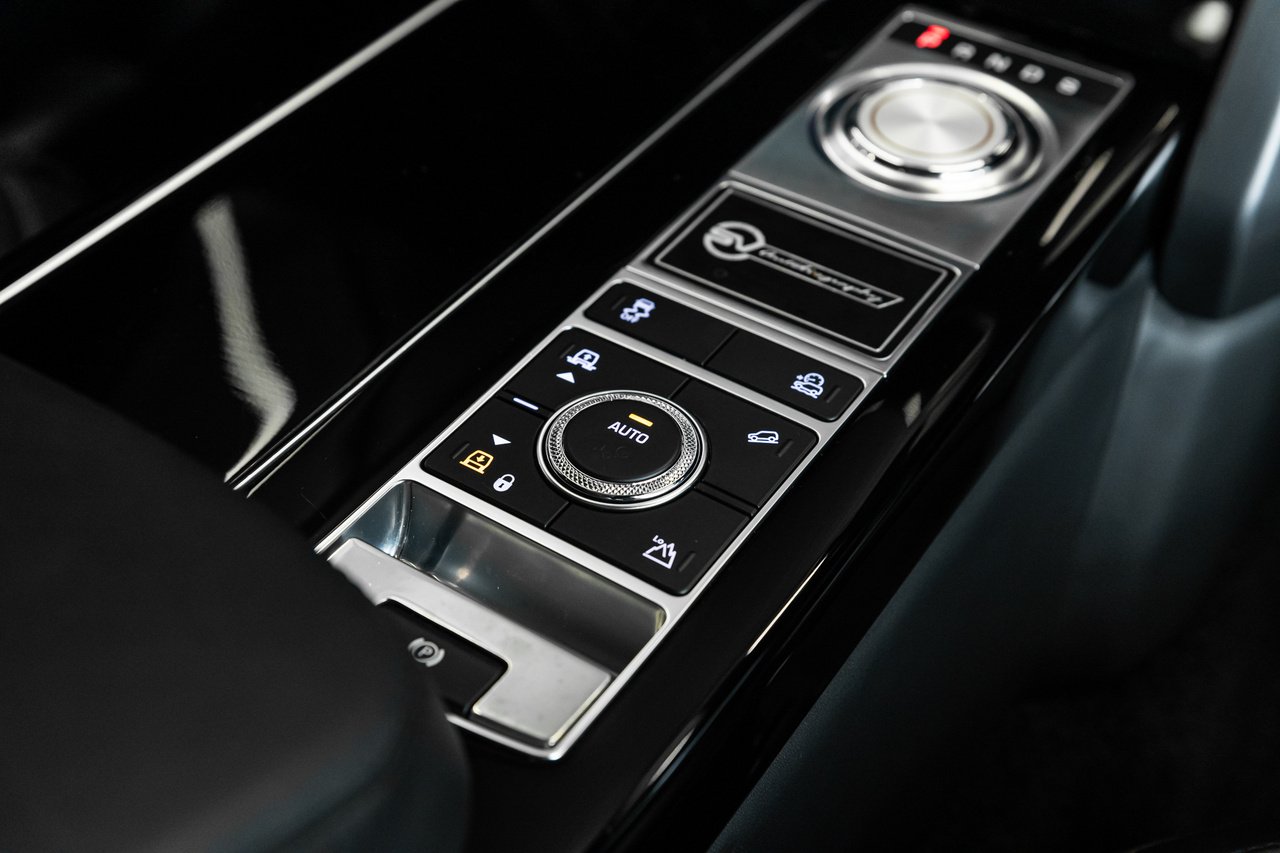 Used 2020 Land Rover Range Rover P565 V8 SV Autobiography Dynamic For ...