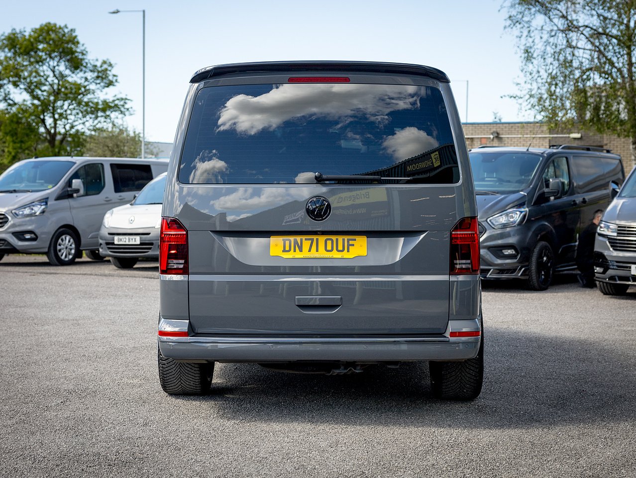 Used 2022 Volkswagen Transporter TDI T32 Highline For Sale (U492 ...