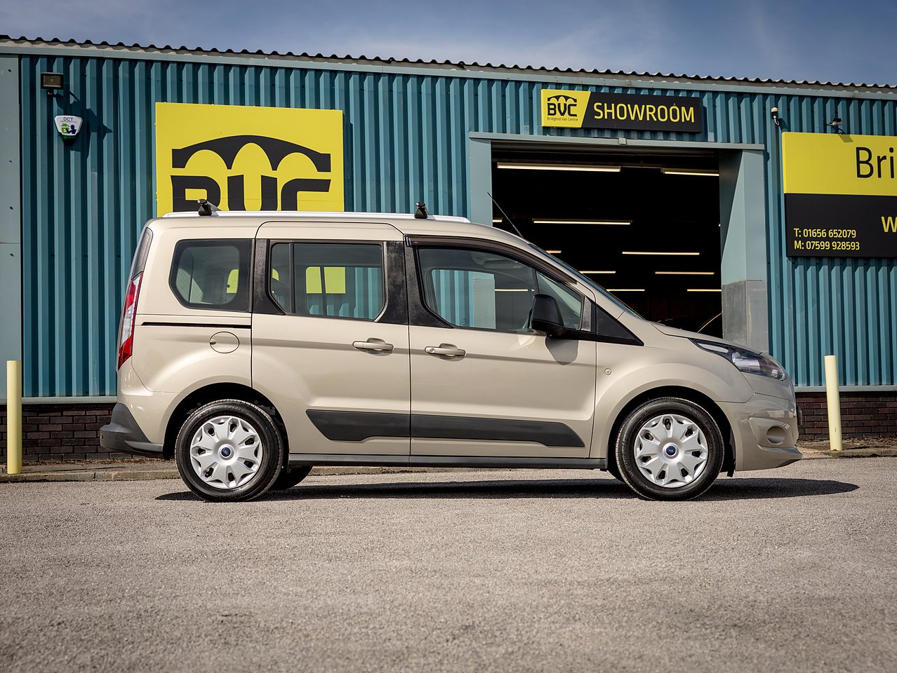 Used 2015 Ford Tourneo Connect TDCi Zetec For Sale (U496) | Bridgend Vans