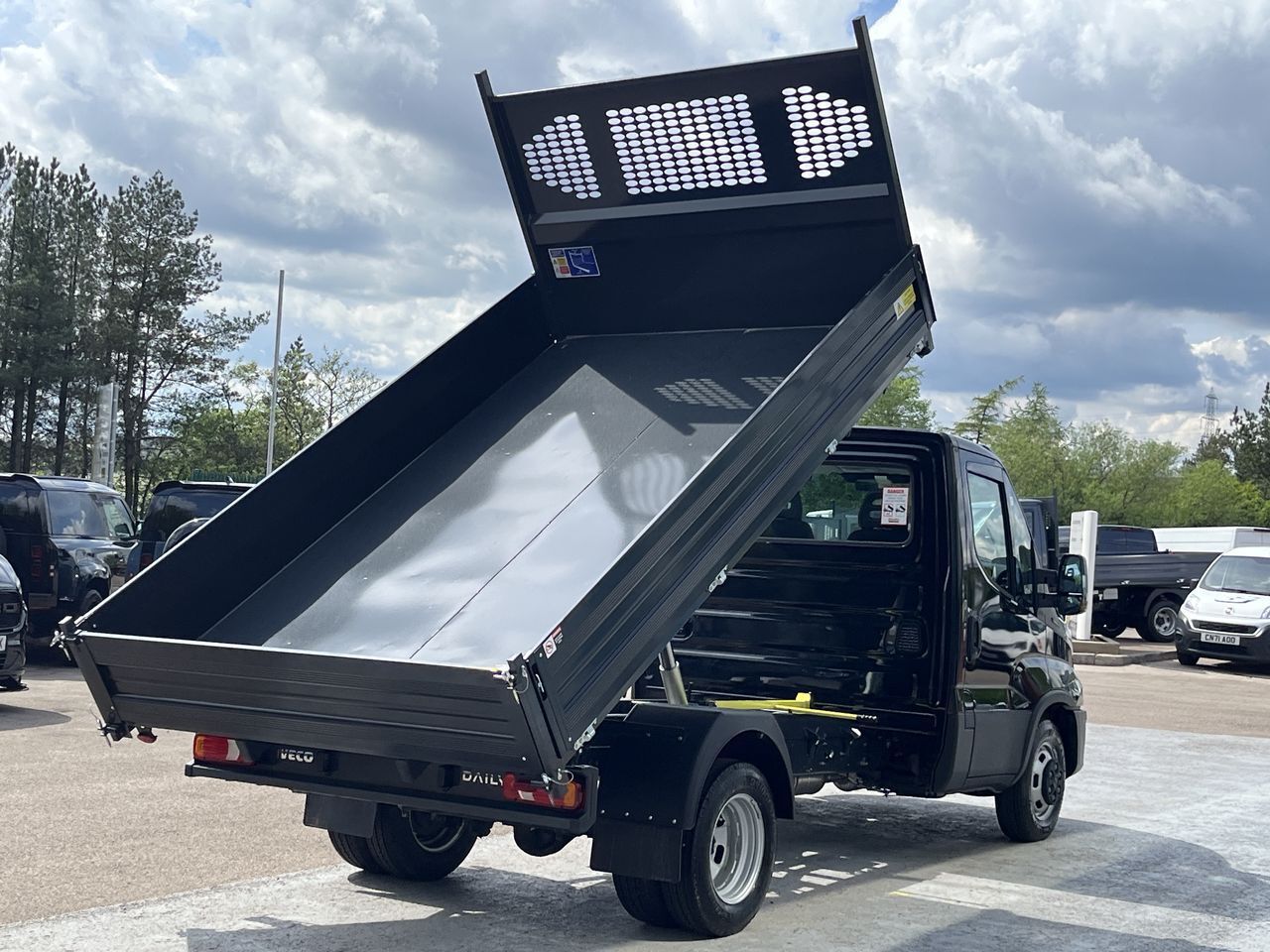 New 2025 Iveco Daily 140ps 35C14B 3450 Tipper DRW with Extended 3-Year ...