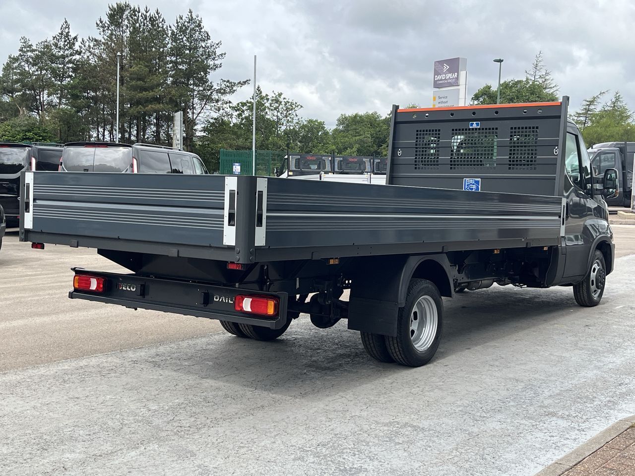 New 2025 Iveco Daily 140ps 35C14B 4100 16ft XLWB Dropside DRW Extended ...