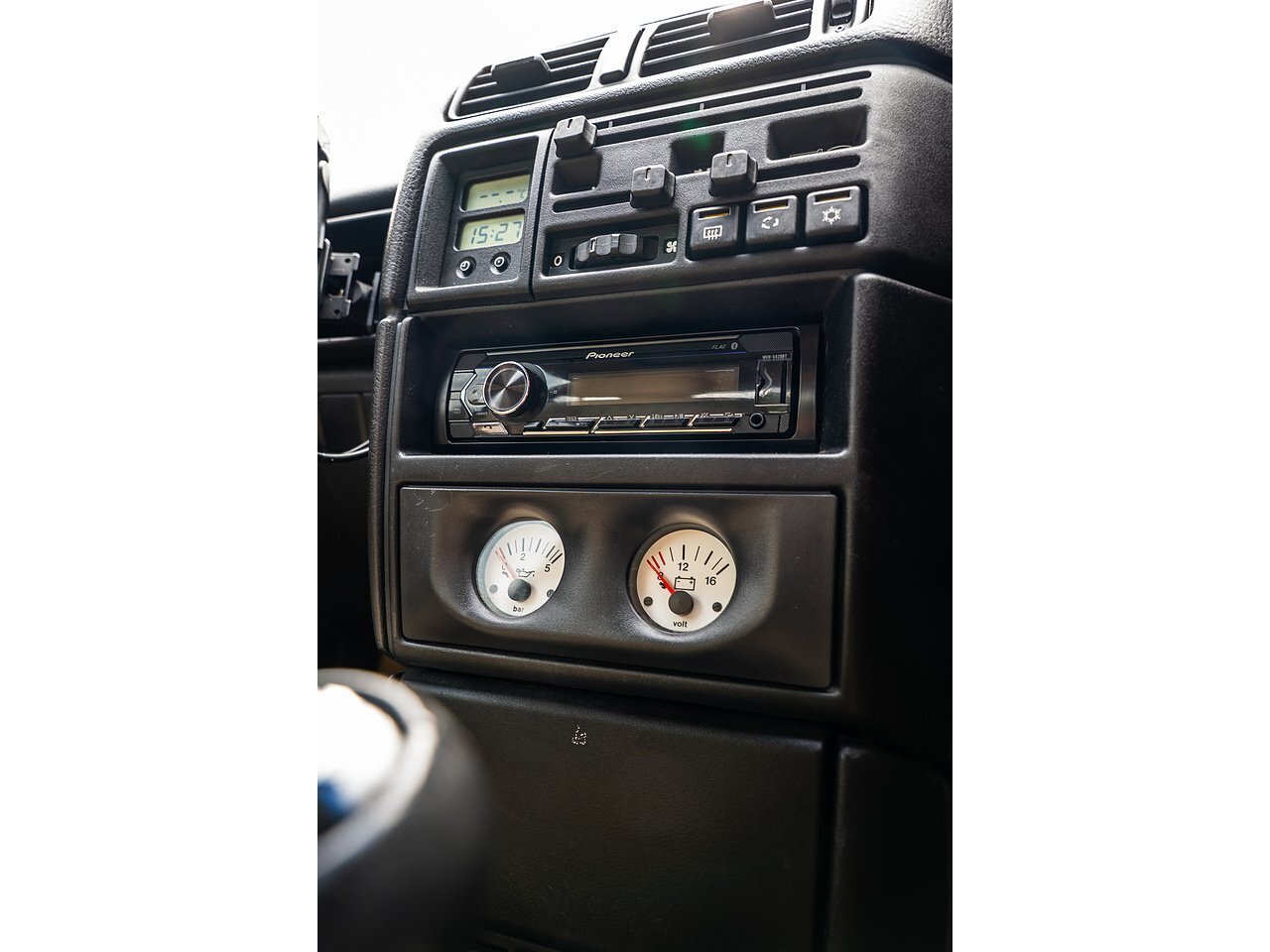 Used 1996 Vauxhall Calibra SE6 For Sale in Newark (U545) | Classicwise Ltd