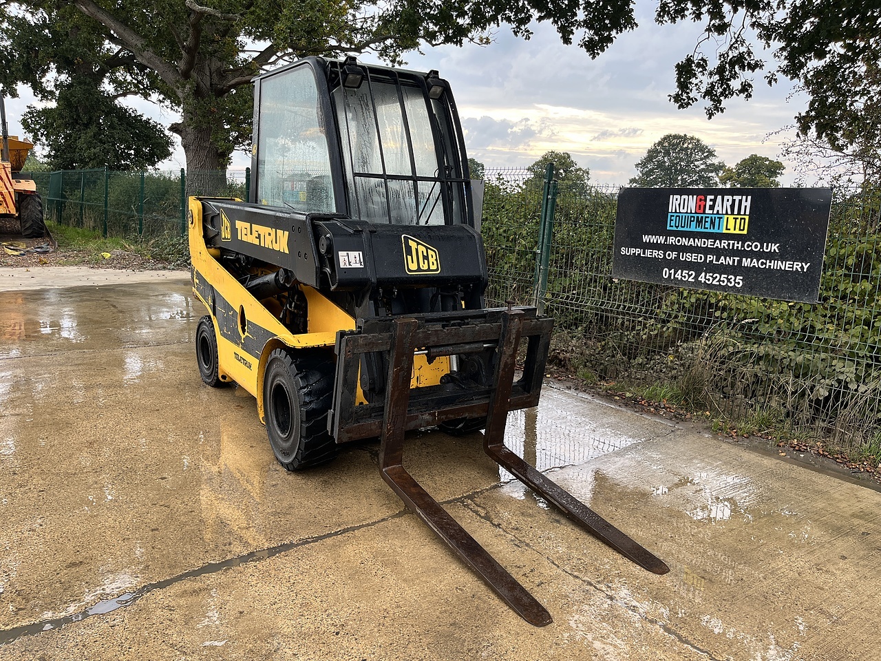 Used 1999 JCB TLT 30D Teletruck 1999 For Sale in Gloucestershire (U1056 ...