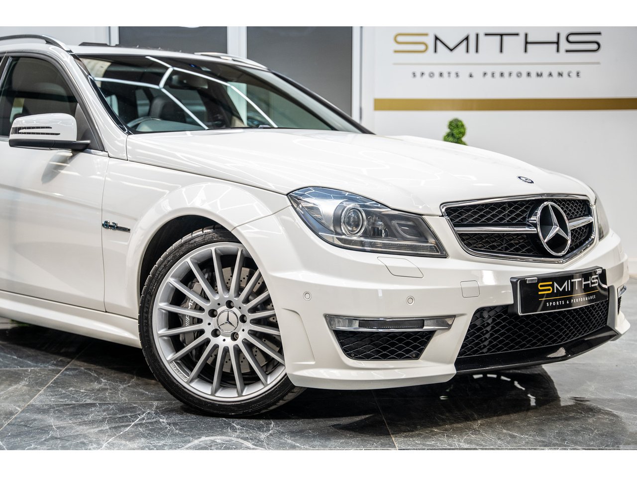 Used 2013 Mercedes-Benz C Class C63 V8 AMG For Sale (U454) | Smiths ...