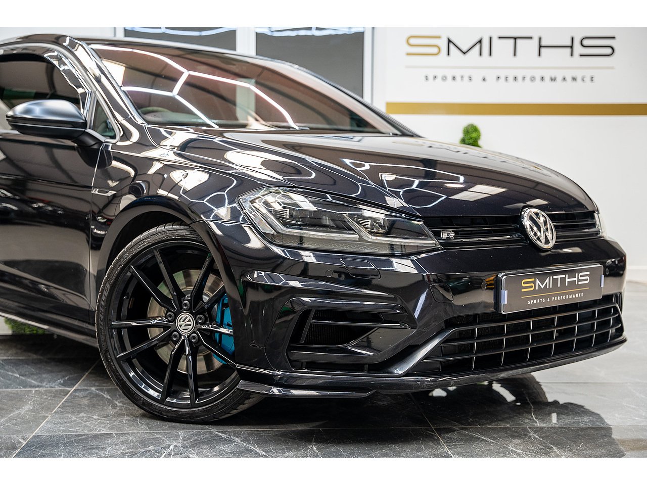 Used 2019 Volkswagen Golf TSI R For Sale (U506) | Smiths Sports ...